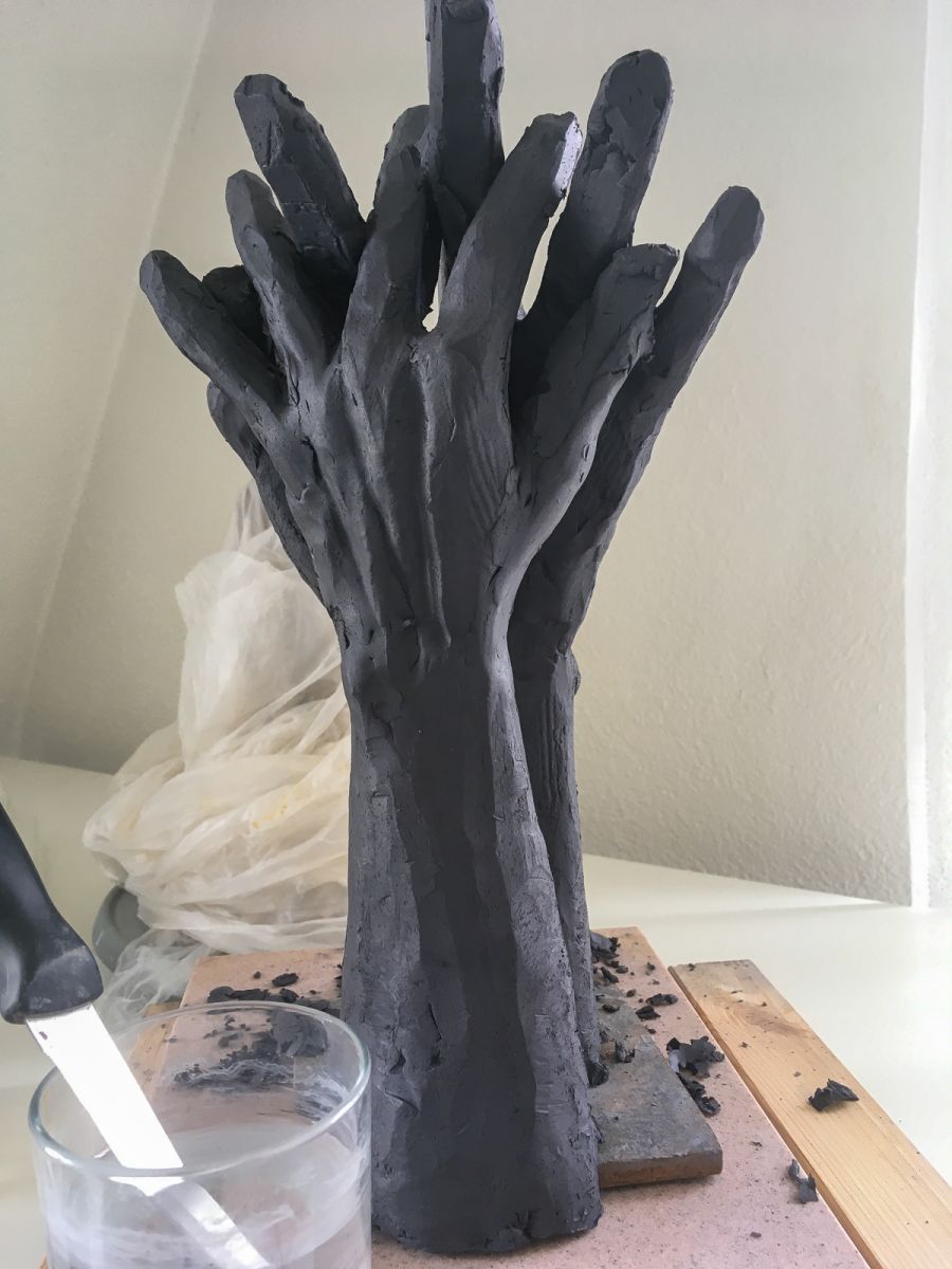 Study Course Modelling in Clay: Gestures / Hands - Woodcarving School ...